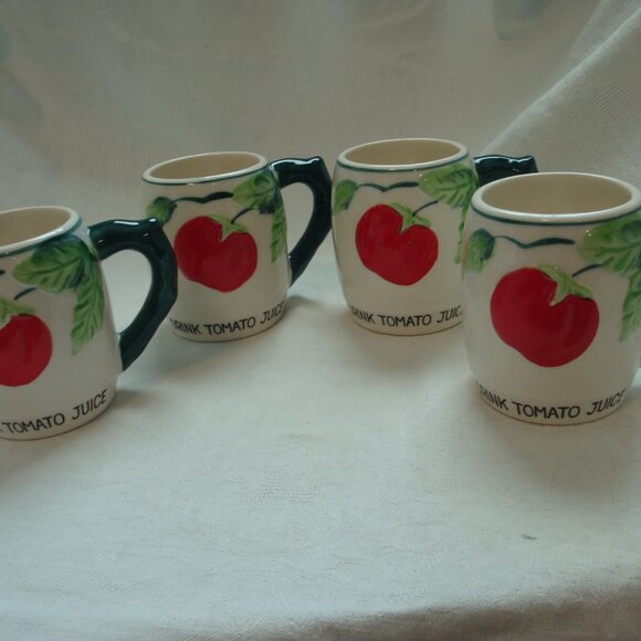 Kitchen | Juice Mugs Vintage 6 Oz Childs Size Drink Tomato Juice Japan ...